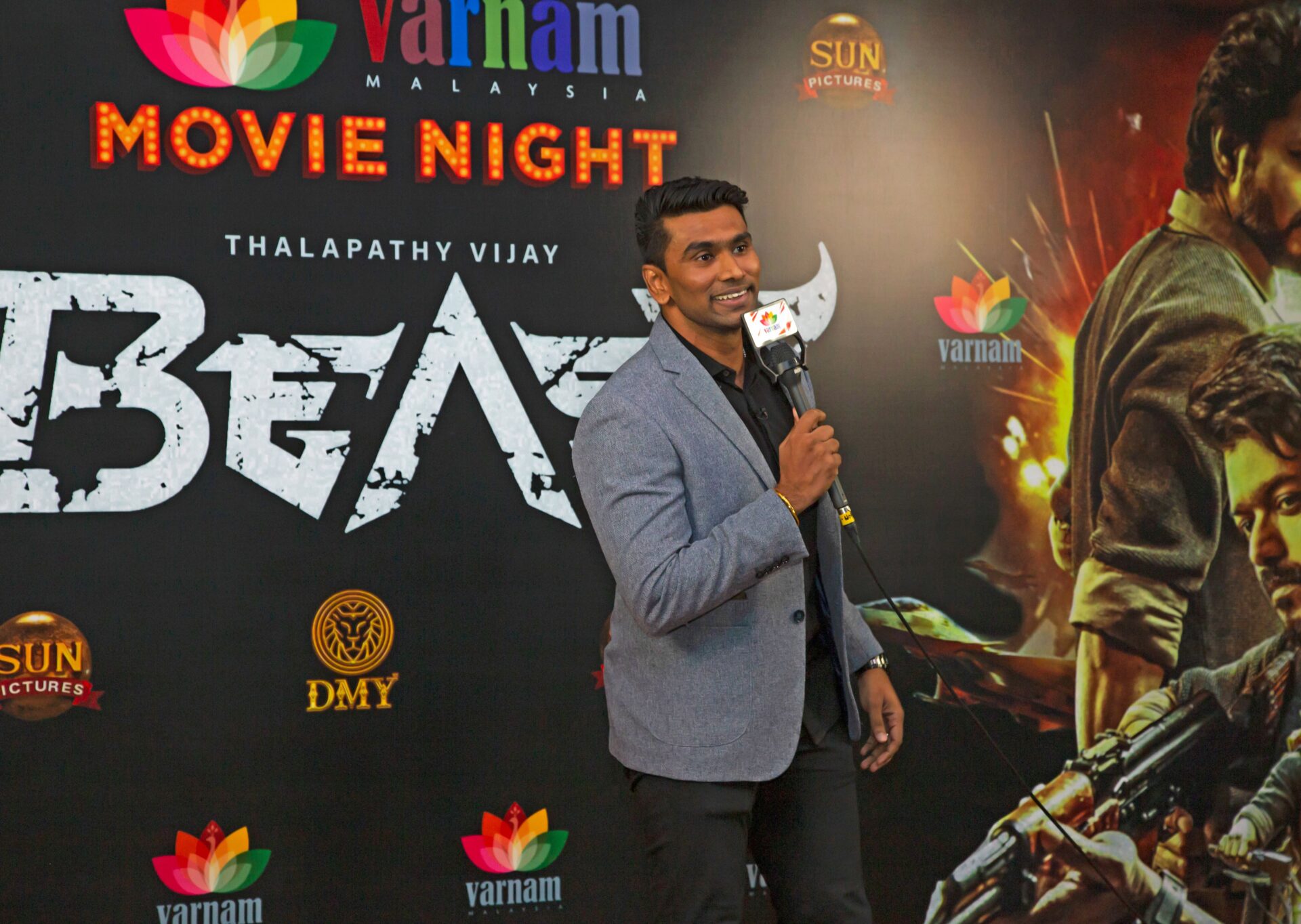 WATCH: Varnam Malaysia’s Glitzy Beast Movie Night - Varnam Malaysia