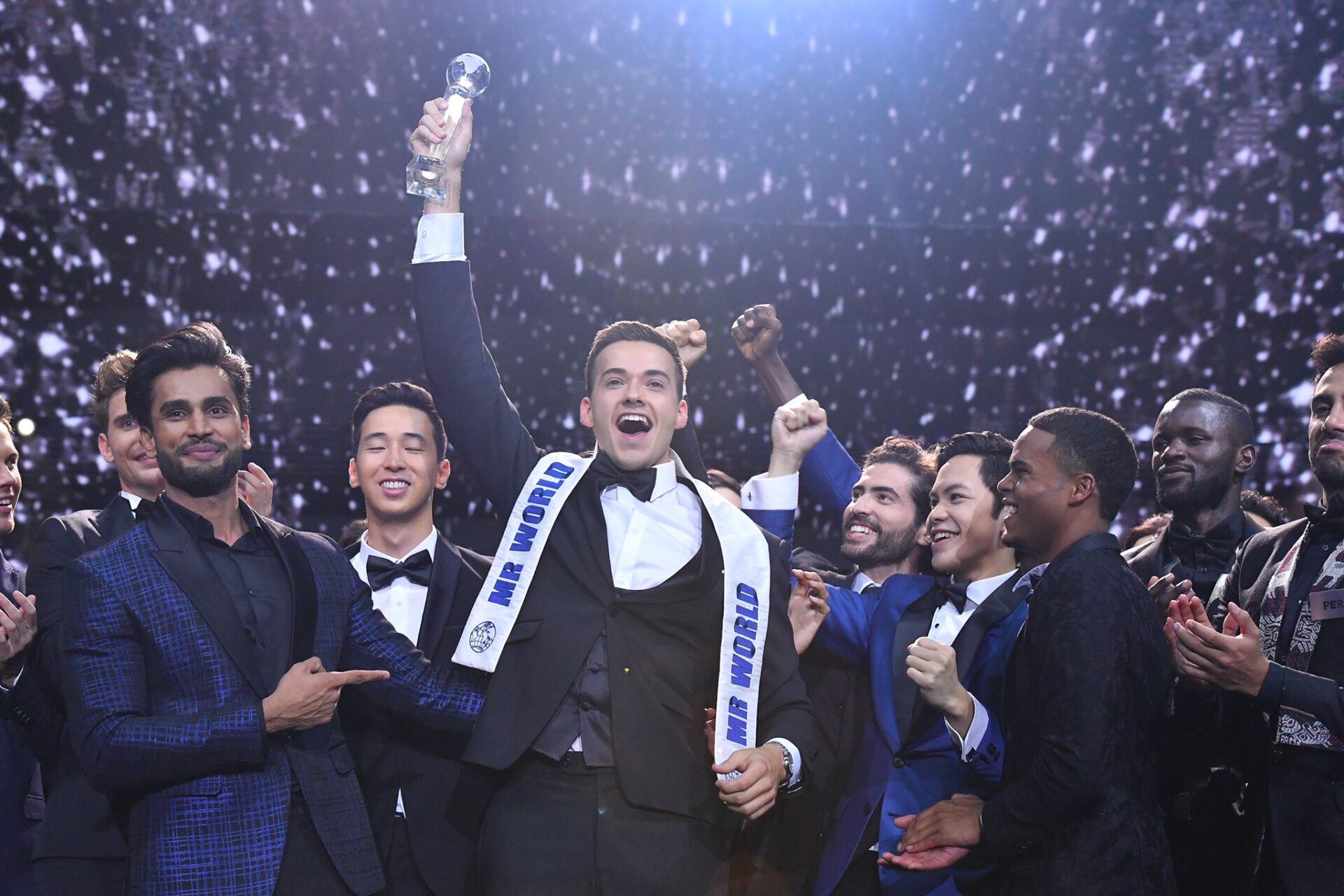 Mr World Malaysia 2022 Is Back On The Hunt For The Next Male Sensation ...