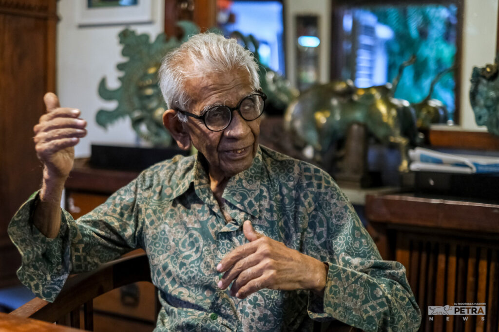 Master Of Photography, Eric Peris Shares His Life On Photography - Varnam Malaysia